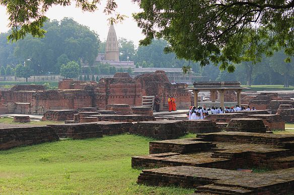 in search of buddha’s sarnath: the traveller’s guide | rama toshi arya ...