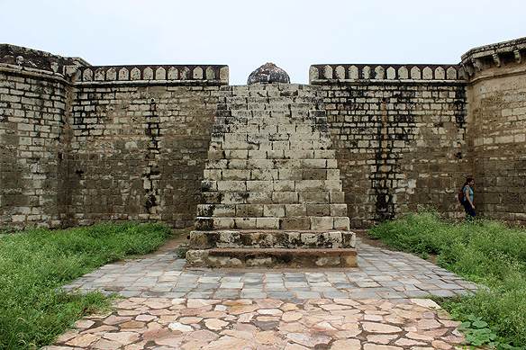 the treasures of farrukhnagar and jhajjar no guidebook tells you about ...