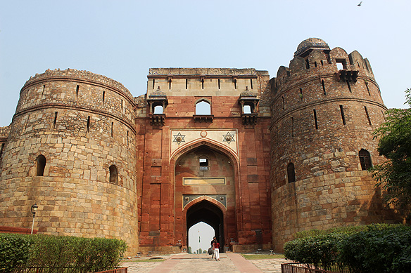 a heritage buff’s guide to the eight cities of delhi | rama toshi arya ...