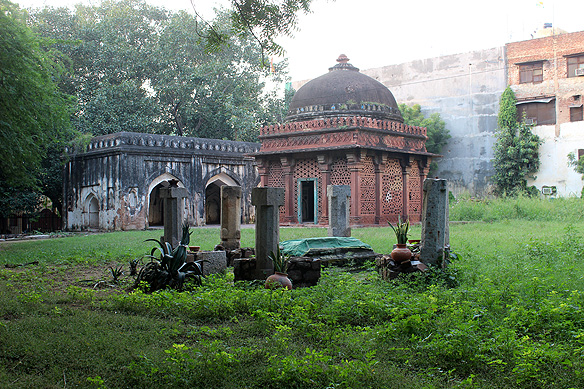 a heritage buff’s guide to the eight cities of delhi | rama toshi arya ...